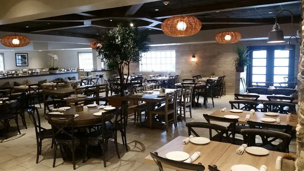 Plateia Mediterranean Kitchen in Glenview, IL - 4.5 Rating